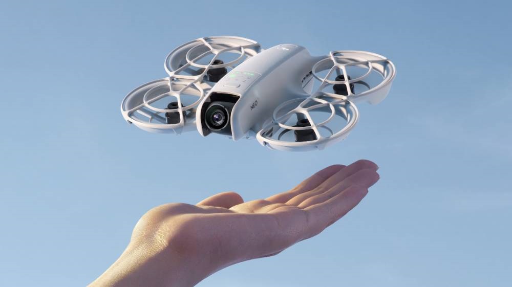 DJI Neo je neodolateľne malý dron | Alza.sk