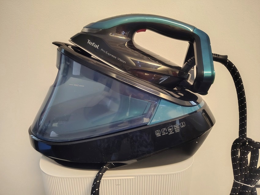 Parný generátor Tefal GV9822E1 Pro Express Vision (RECENZIA) | Alza.sk