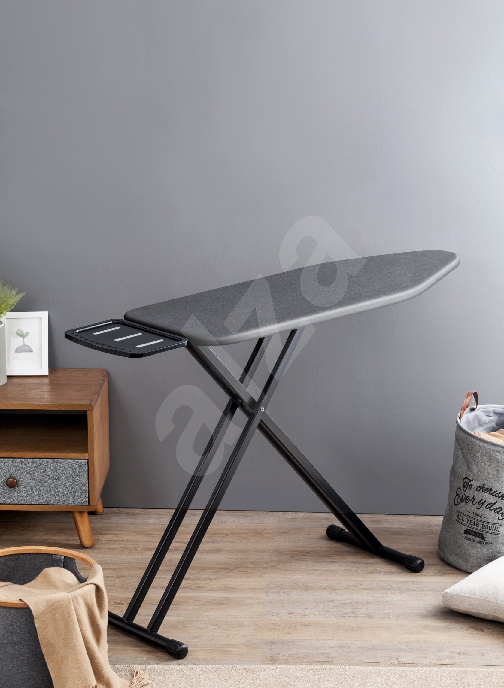 Siguro Essentials Plus Series, čierna za 40,60 € - Žehliaca doska | Alza.sk