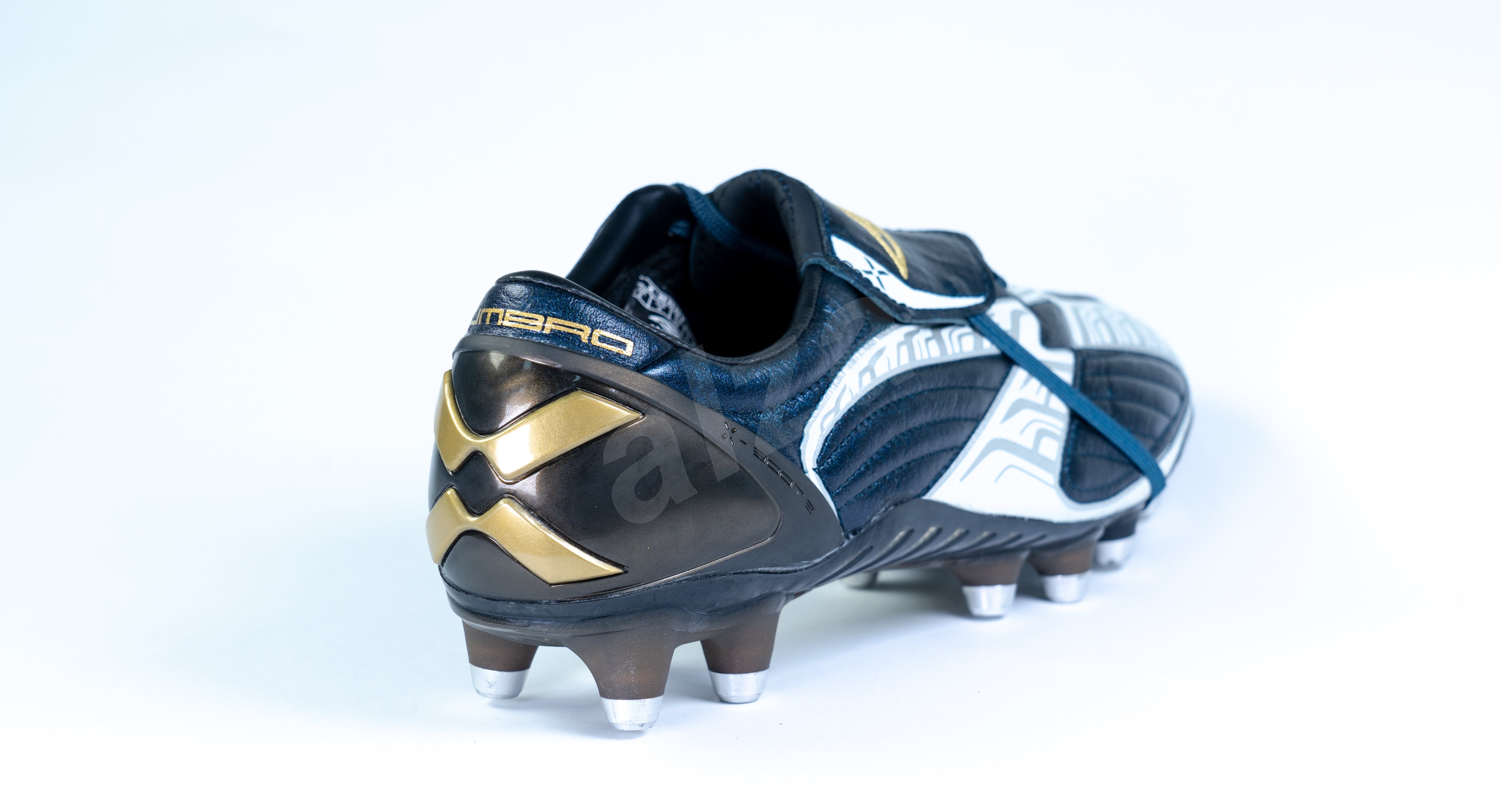 Umbro X BOOT III HGM, veľ. 41 EU/260 mm - Kopačky | Alza.sk